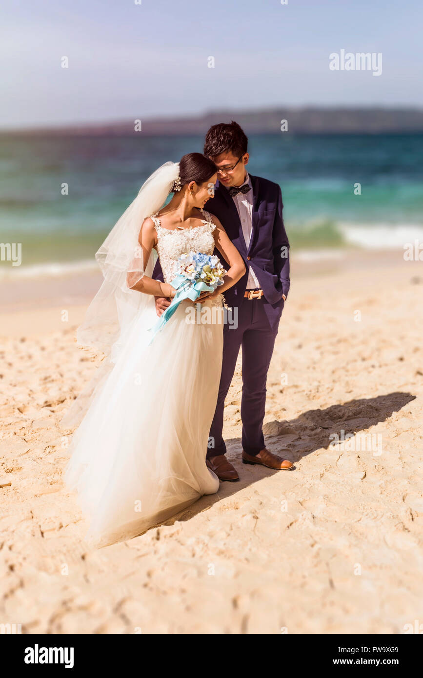 Chinese bride and groom wedding photos in Boracay / Philippines, Puka ...