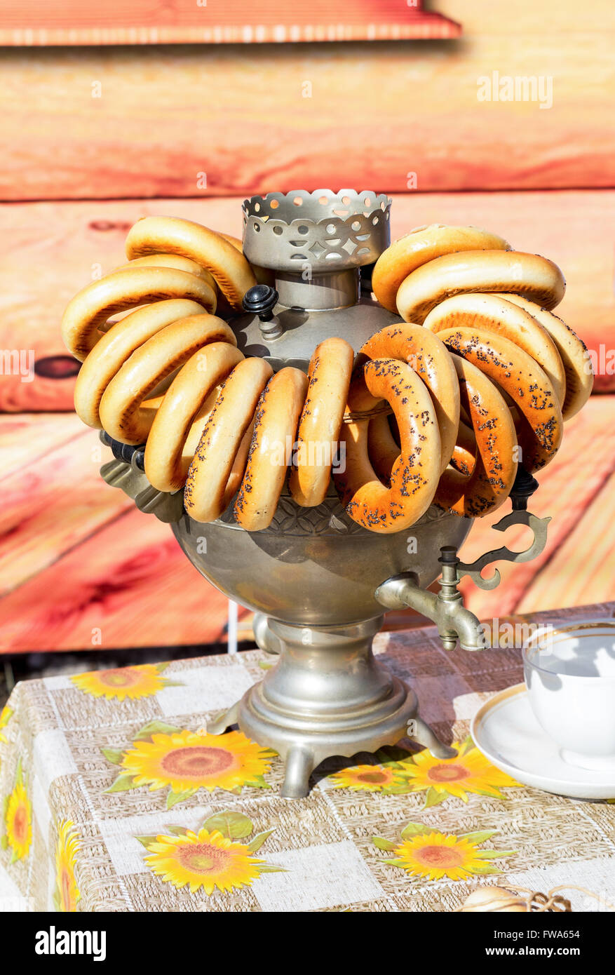 Traditional Russian tea from Samovar with bagels Stock Photo - Alamy