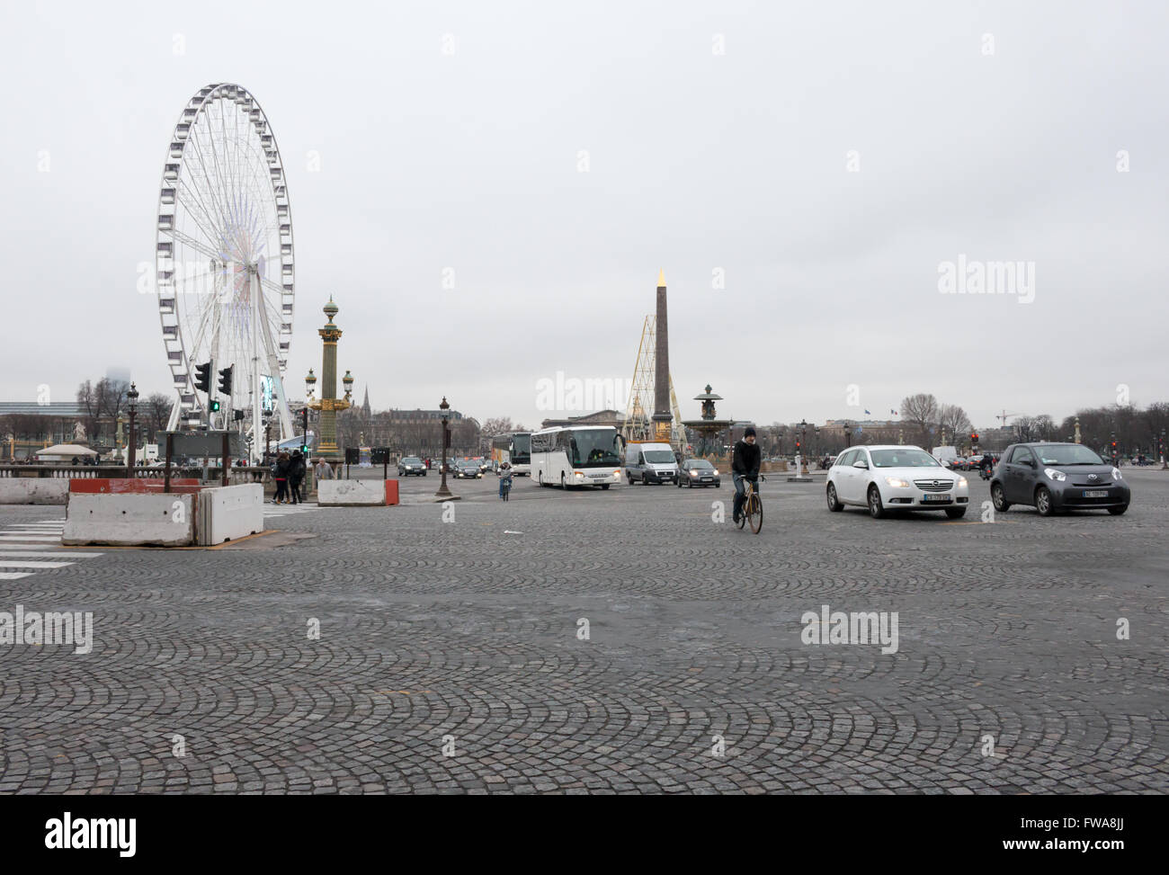 Public squares hi-res stock photography and images - Alamy