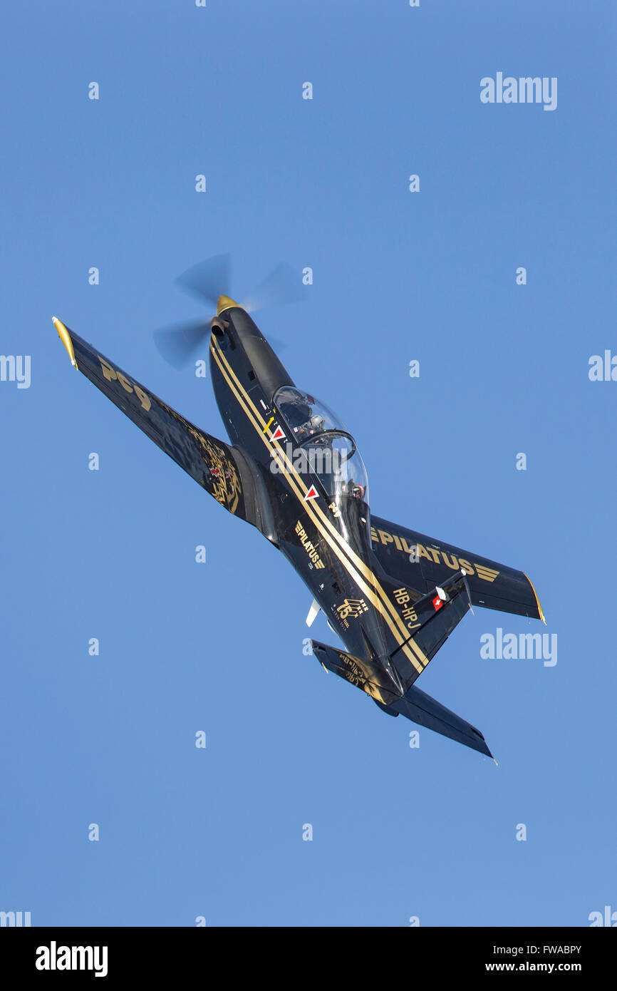 Pilatus pc 9m flight trainer hi-res stock photography and images - Alamy