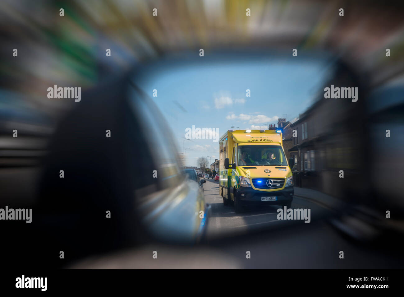 Nhs ambulance nurses hi-res stock photography and images - Alamy