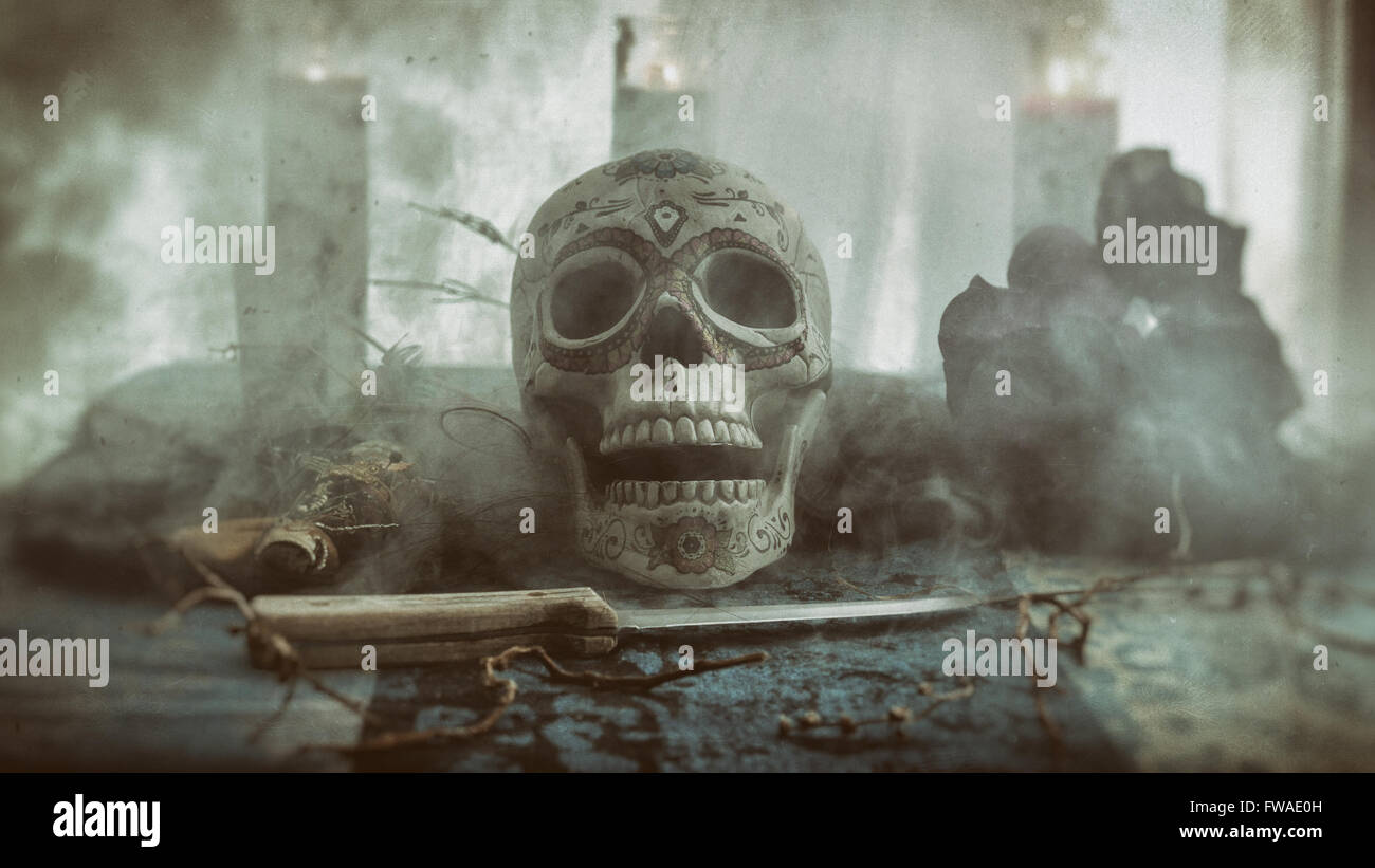 Ritual knife hi-res stock photography and images - Alamy