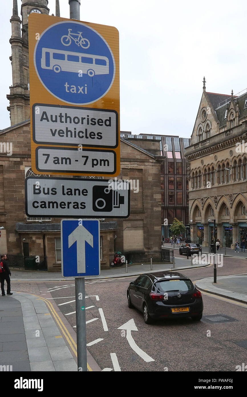 Car number plate cameras hi-res stock photography and images - Alamy