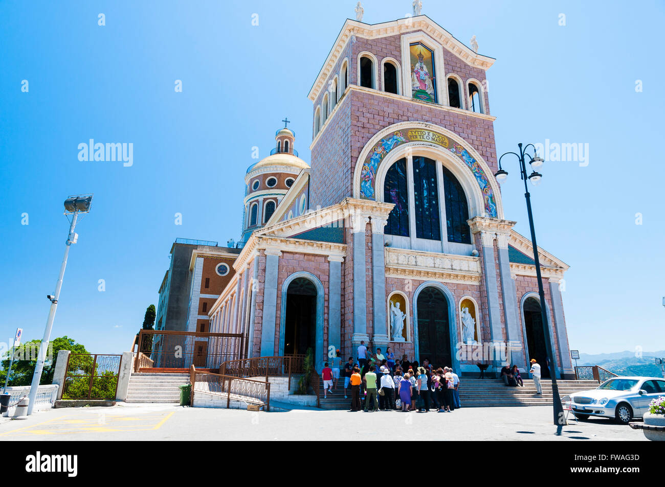 Black madonna of tindari hi-res stock photography and images - Alamy