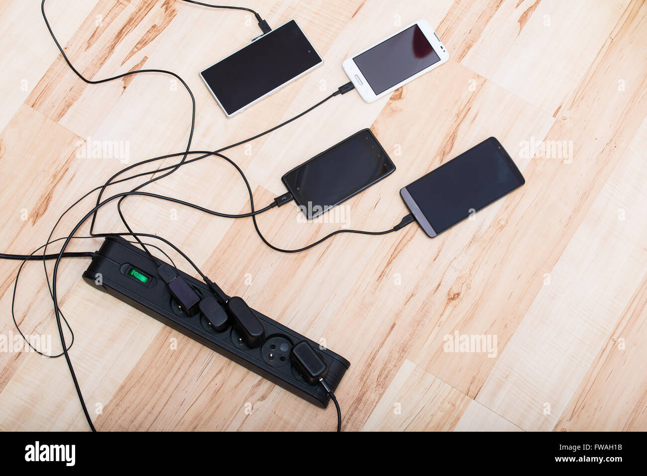 Smartphone charging hi-res stock photography and images - Alamy