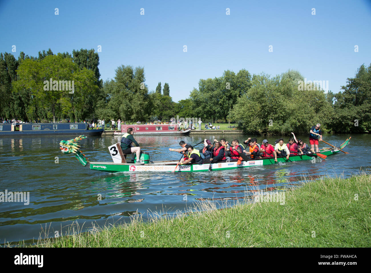 Dragon Boat crew Stock Photo - Alamy