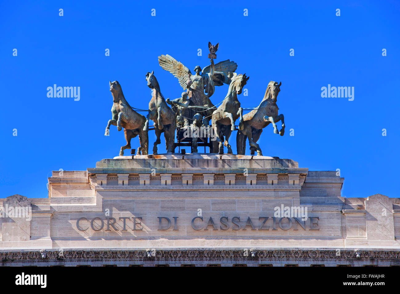 Palace Of Justice Rome Statue Stock Photos & Palace Of Justice Rome ...