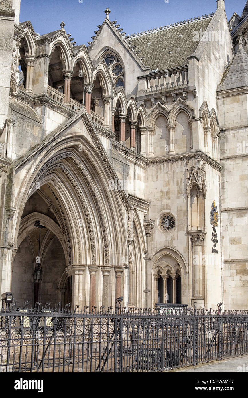 Front facade of the Royal Courts of Justice London Stock Photo - Alamy