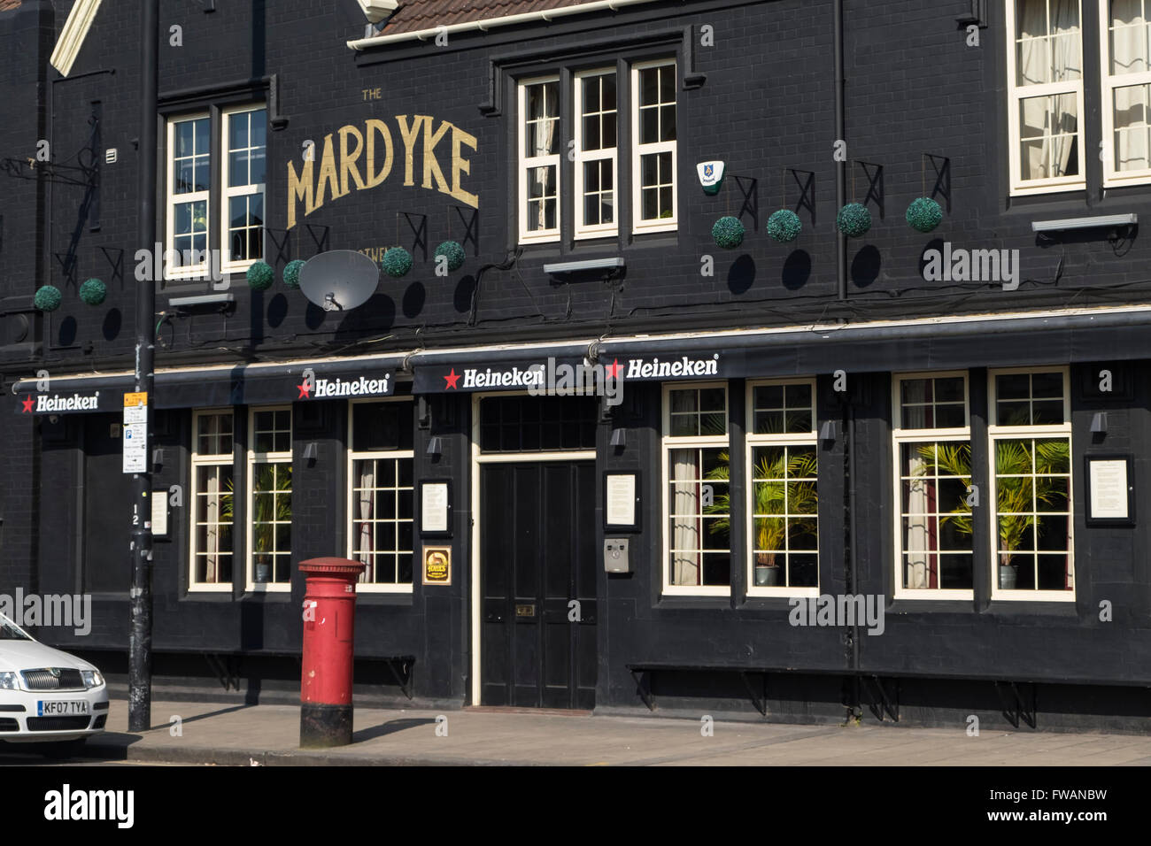 A walk around Bristol Harbour England UK Mardyke pub Stock Photo - Alamy