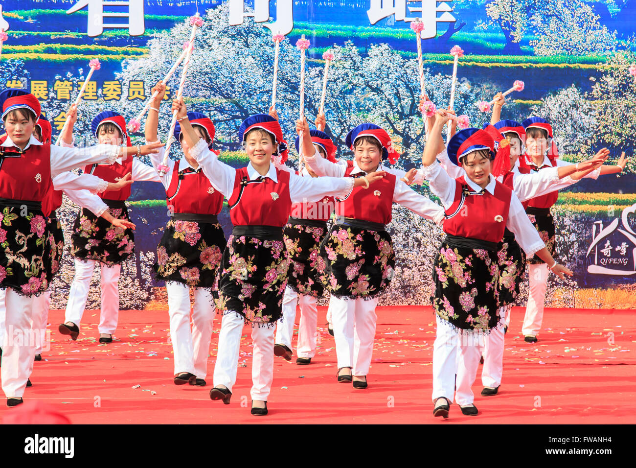 Heqing, China - March 15, 2016: Chinese women dressed with traditional ...