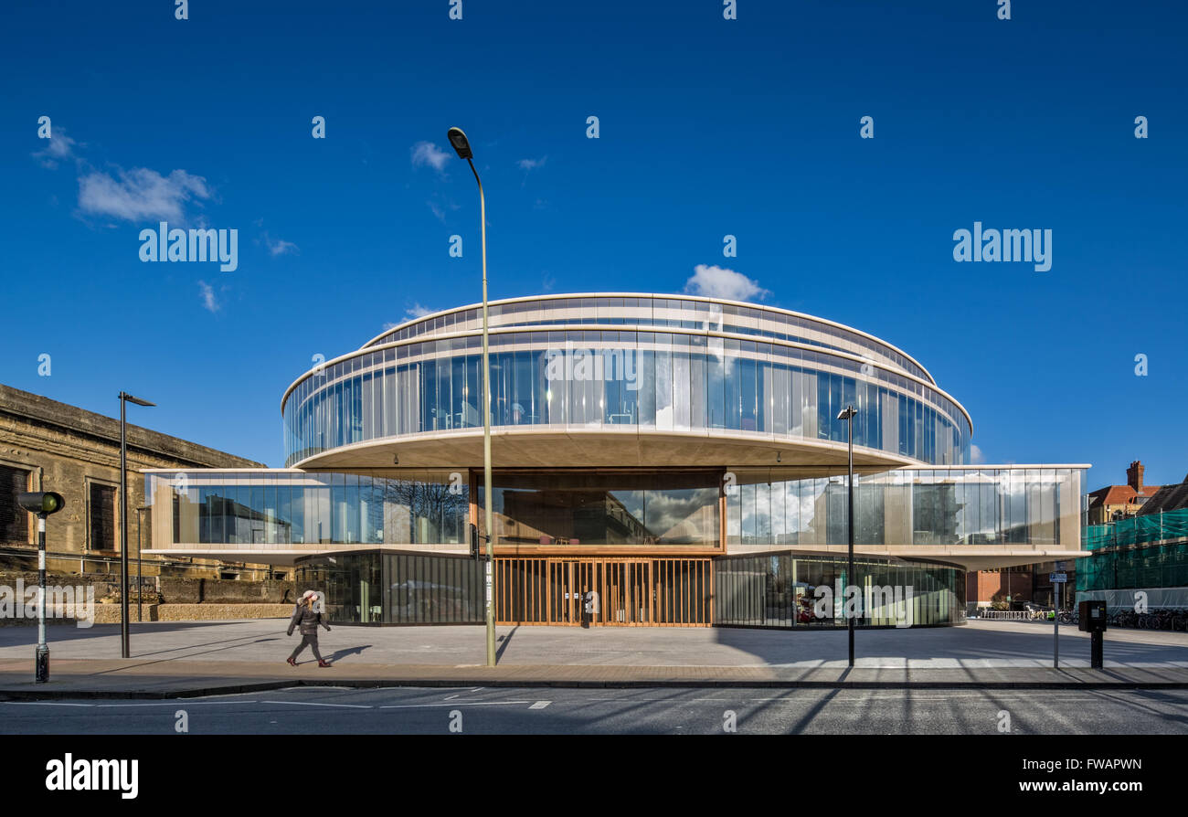 Blavatnik School of Government in Oxford Stock Photo - Alamy