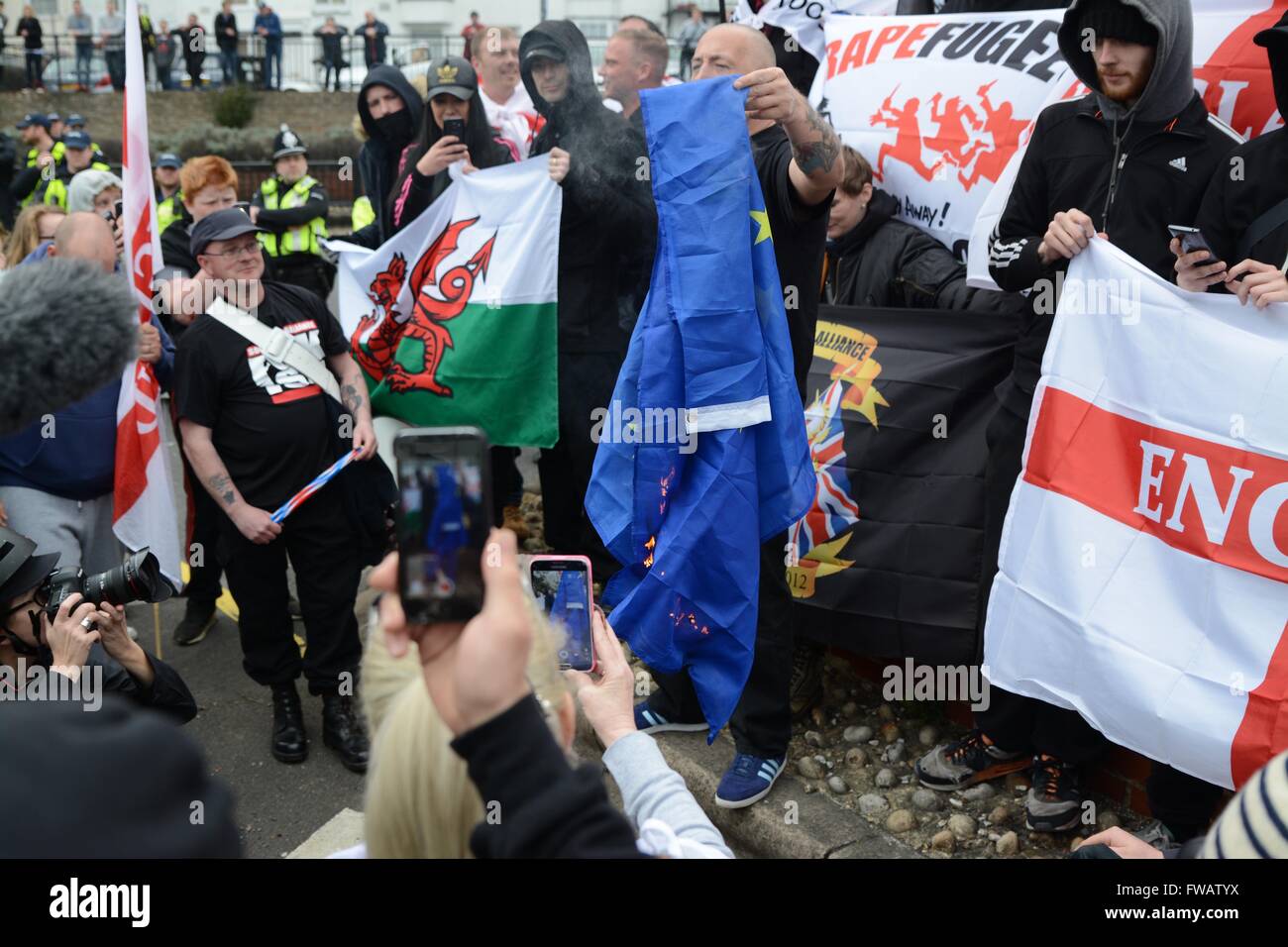 Refugee protests hi-res stock photography and images - Alamy
