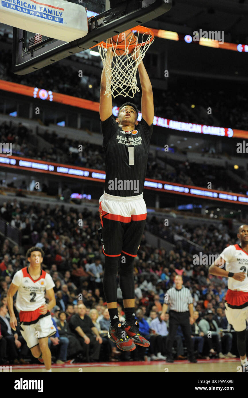 Chicago, IL, USA. 30th Mar, 2016. McDonald's East All American pf Sacha ...