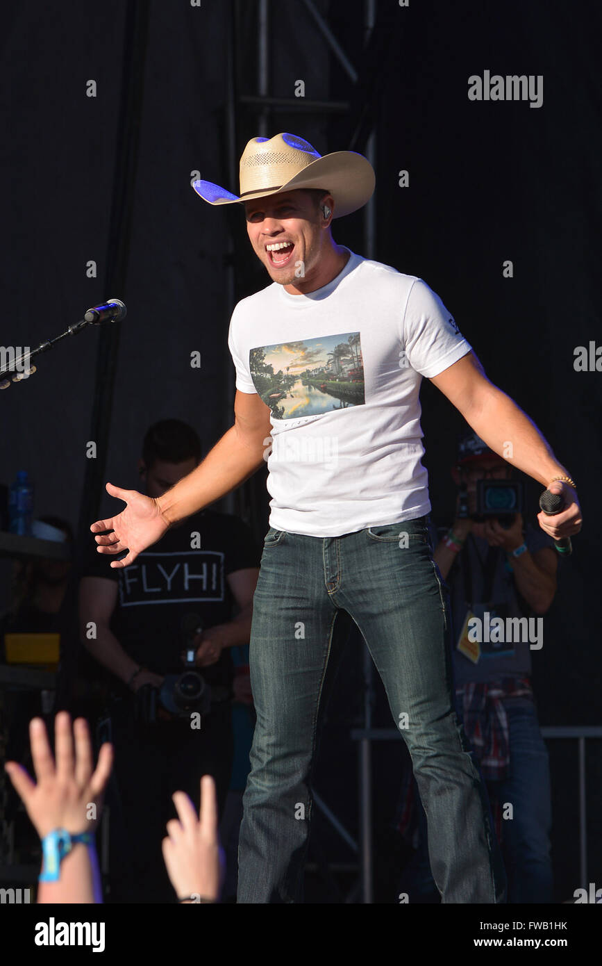 Las Vegas, Nevada, USA. 2nd Apr, 2016. Country music singer Dustin ...