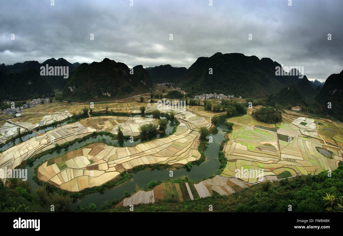 Hechi hi-res stock photography and images - Alamy