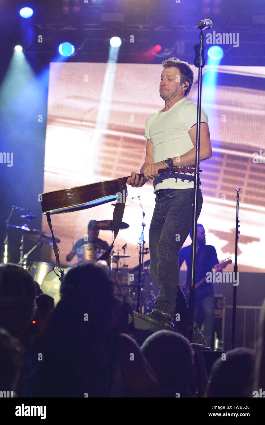 Las Vegas, Nevada, USA. 3rd Apr, 2016. Country music singer Dierks ...
