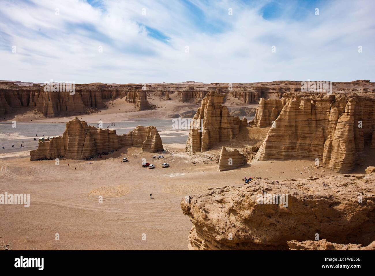 Hami, China's Xinjiang Uygur Autonomous Region. 2nd Apr, 2016. Tourists ...