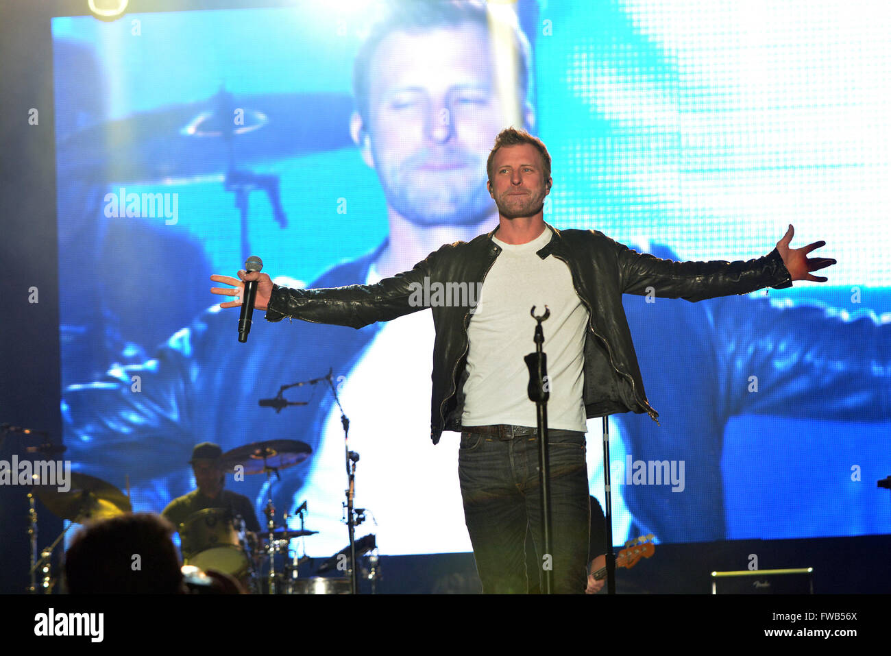 Las Vegas, Nevada, USA. 3rd Apr, 2016. Country music singer Dierks ...