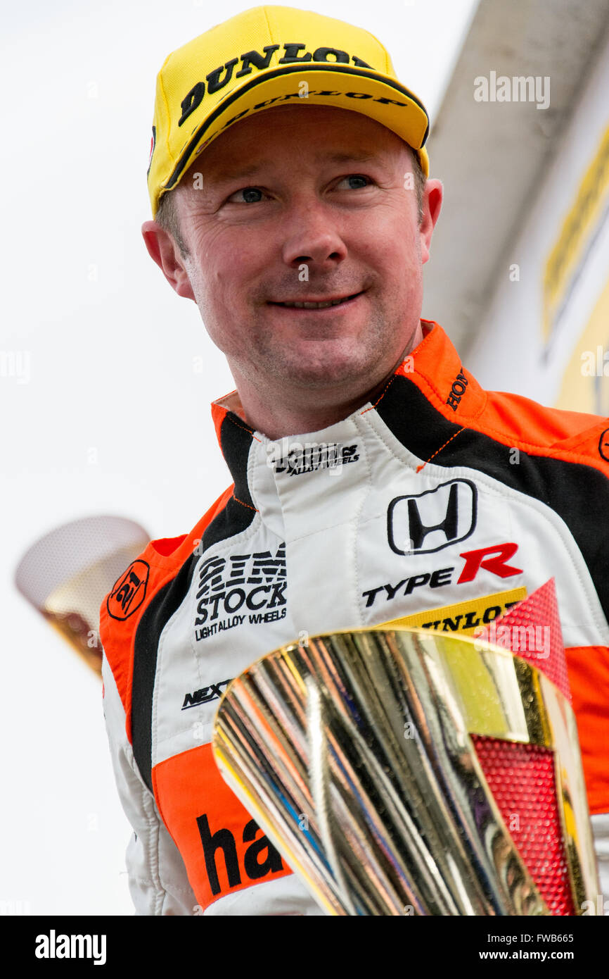 Fawkham, Longfield, UK. 3rd April, 2016. Gordon Shedden and Halfords ...