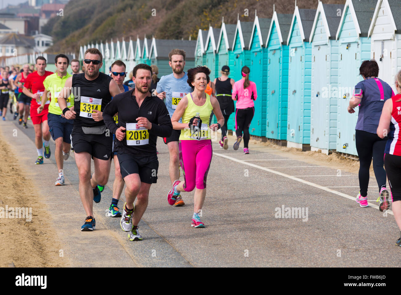 Bournemouth, Dorset, UK 3 April 2016. Runners taking part in the half ...
