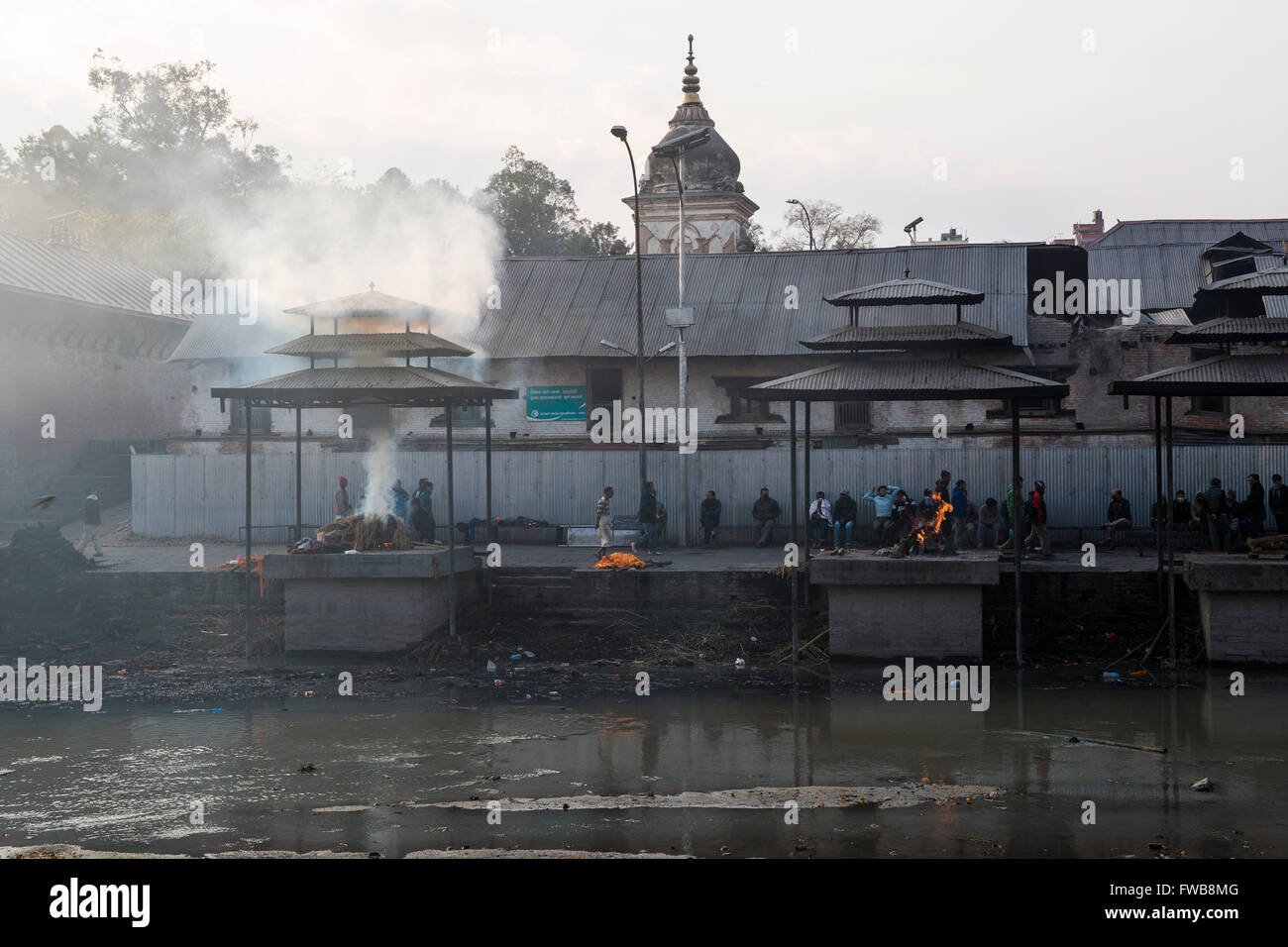 Nepal, Kathmandu, Pashupatinath, cremation funeral Stock Photo - Alamy