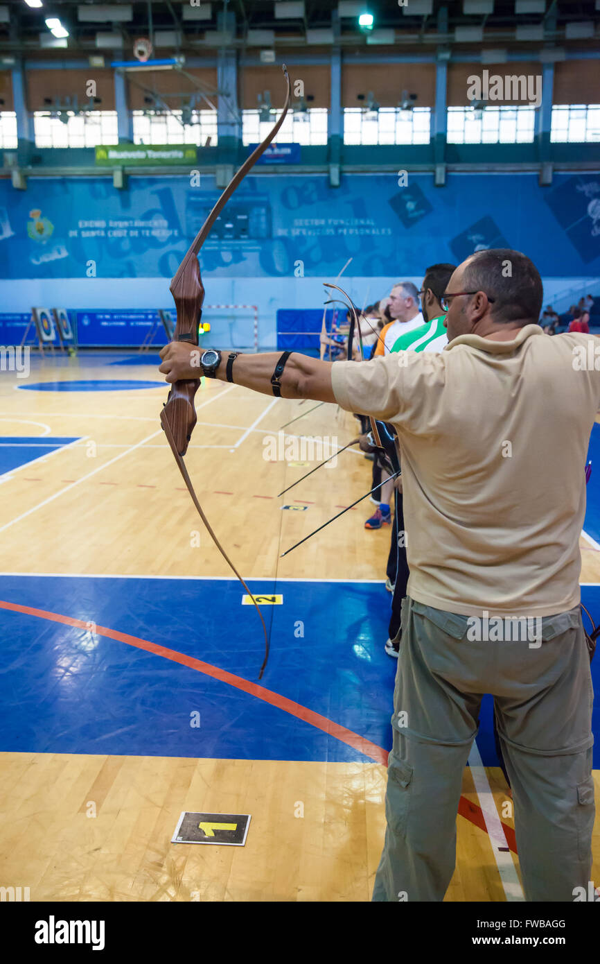 indoors archery match Stock Photo - Alamy