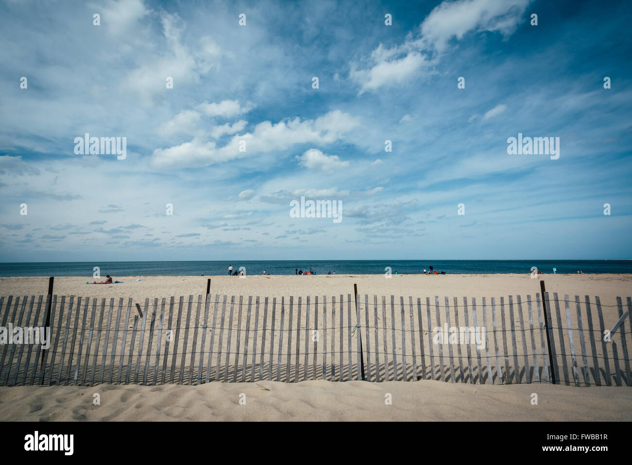 Fence on the beach hi-res stock photography and images - Alamy