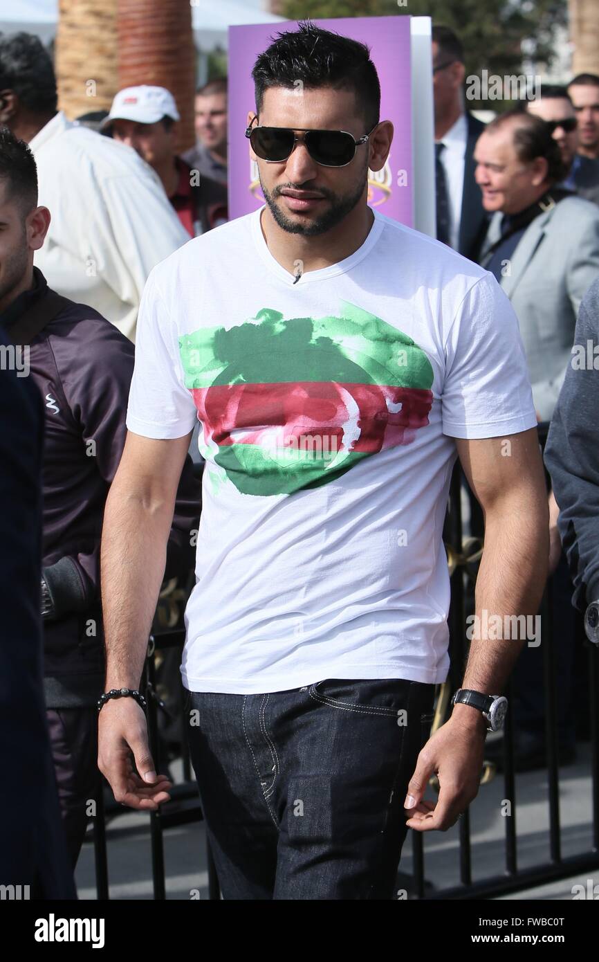 Amir Kahn and Canelo Alvarez seen with Oscar De La Hoya at Universal ...