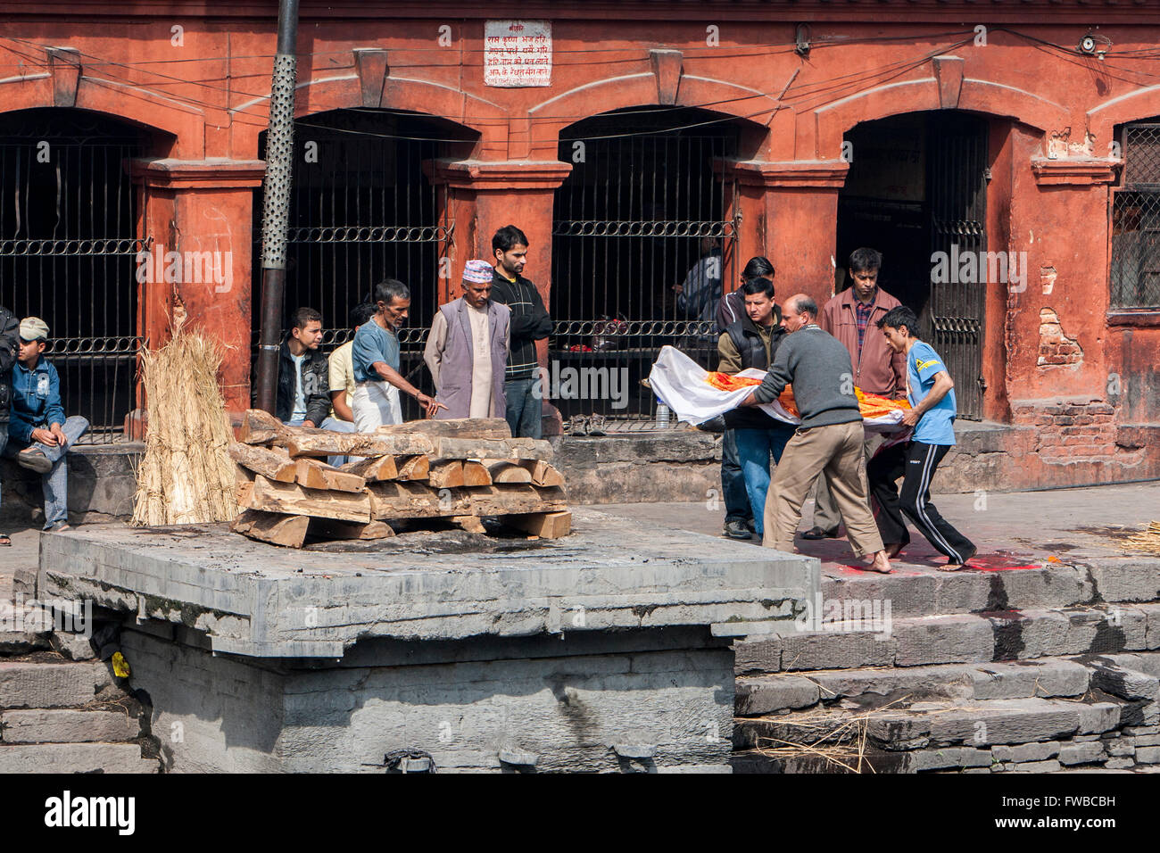 Nepal, Pashupatinath. Cremation Stages. Family Members Carry the Corpse ...