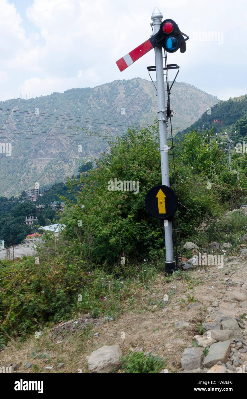 Mechanical railway signal hi-res stock photography and images - Alamy