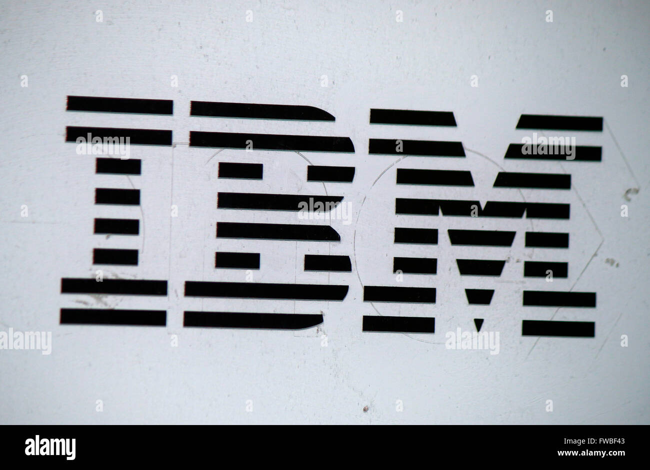das Logo der Marke "IBM", Berlin Stock Photo - Alamy