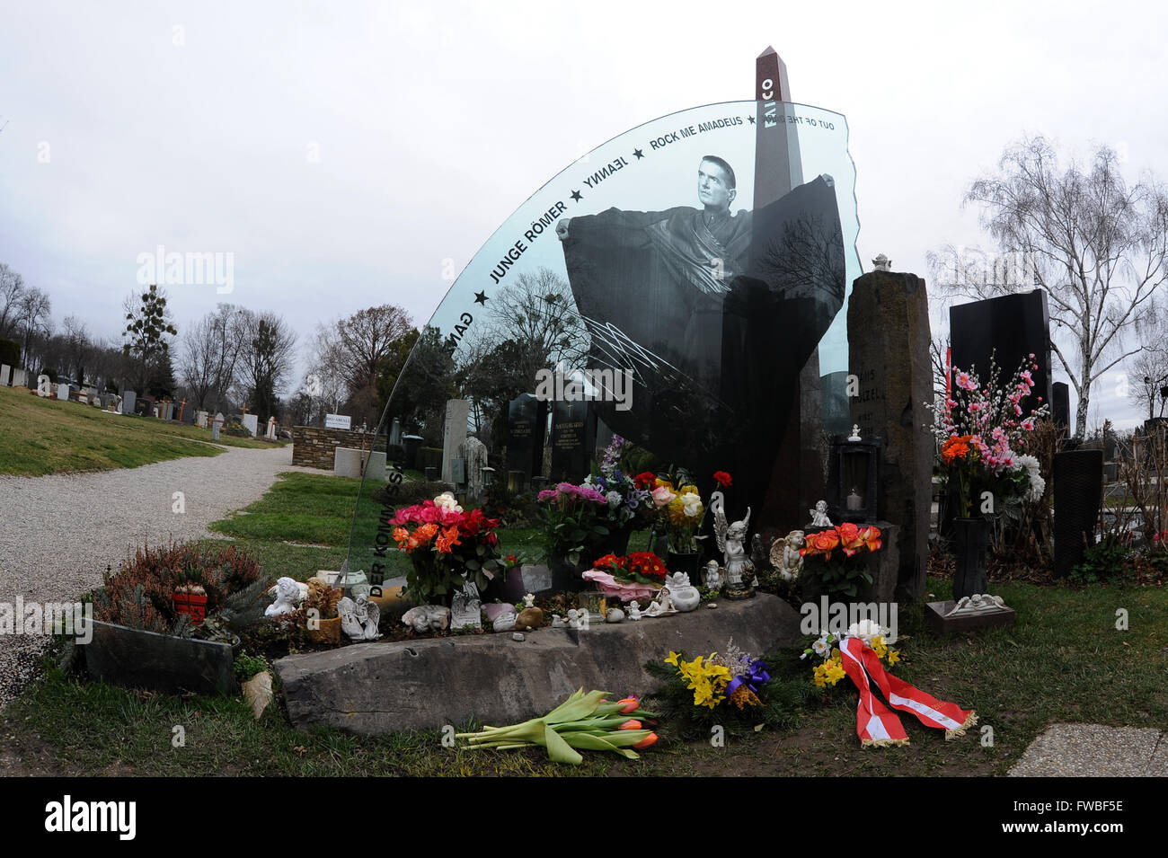 Falco singer hi-res stock photography and images - Alamy