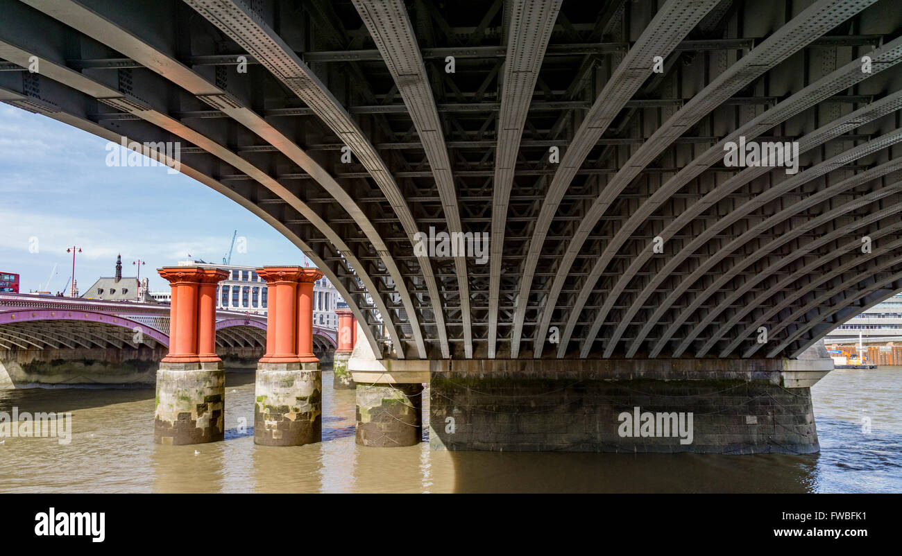 Stilts rail hi-res stock photography and images - Alamy