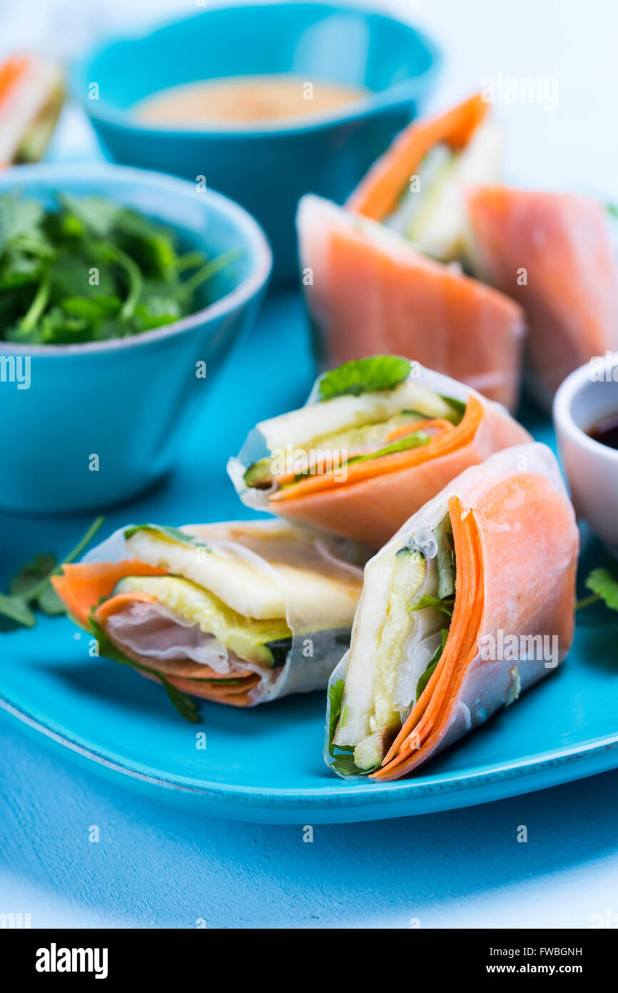 Prepared spring rolls hi-res stock photography and images - Alamy
