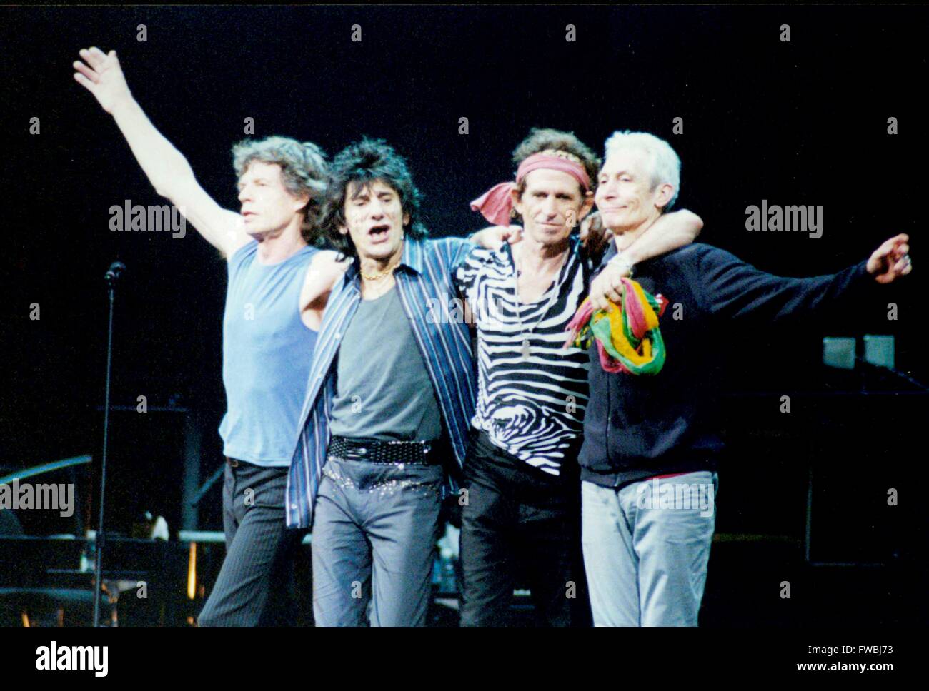 THE ROLLING STONES FIRST UNION CENTER Philadelphia 09-20-2002 PHOTO ...
