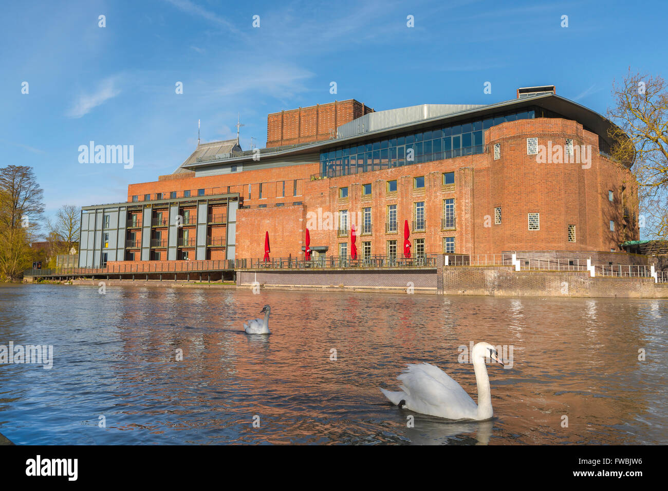 Royal shakespeare theatre hi-res stock photography and images - Alamy