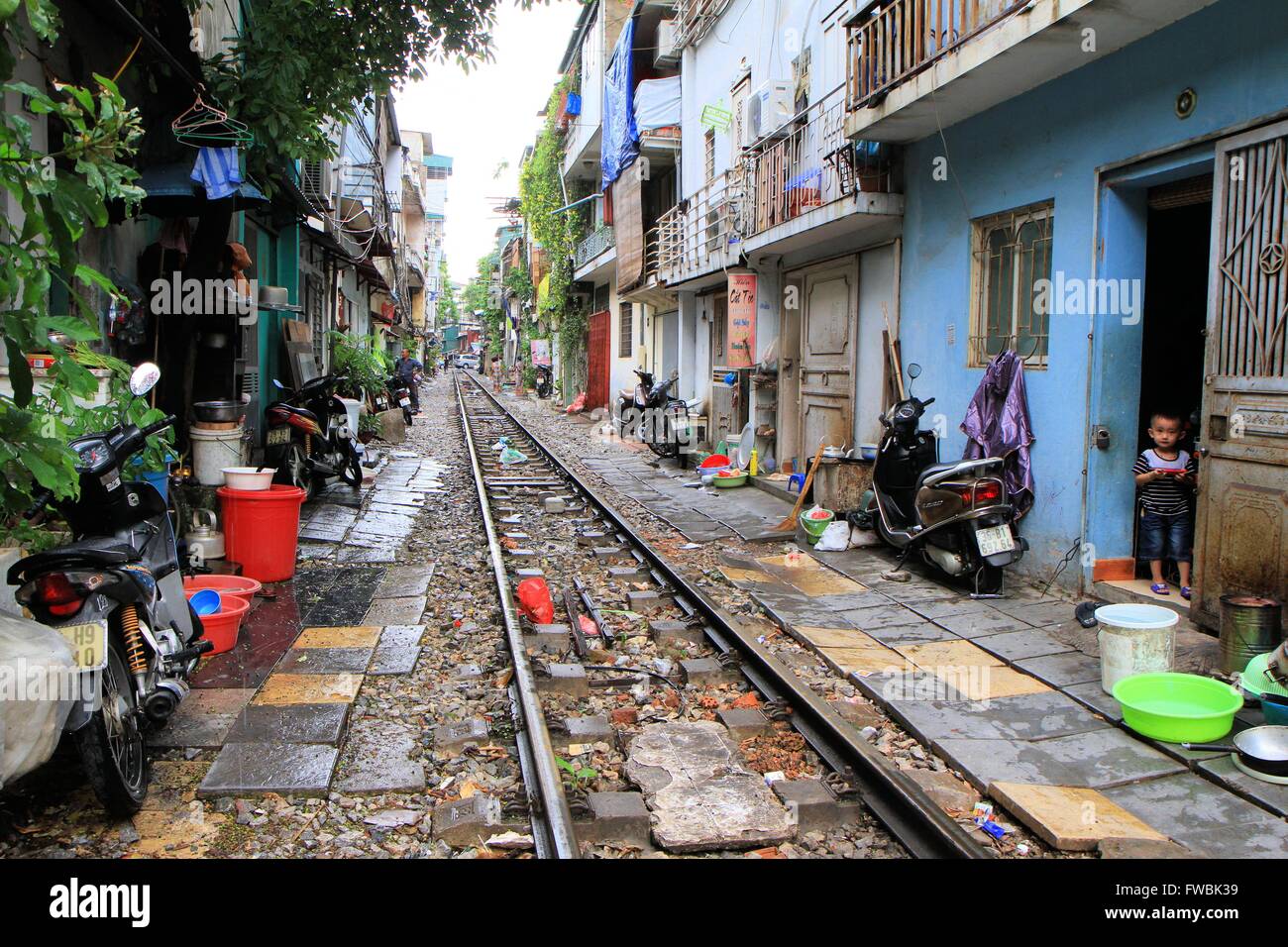 Hanoi railway hi-res stock photography and images - Alamy