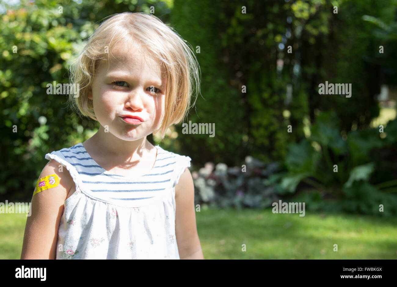 Scrunched up face hi-res stock photography and images - Alamy
