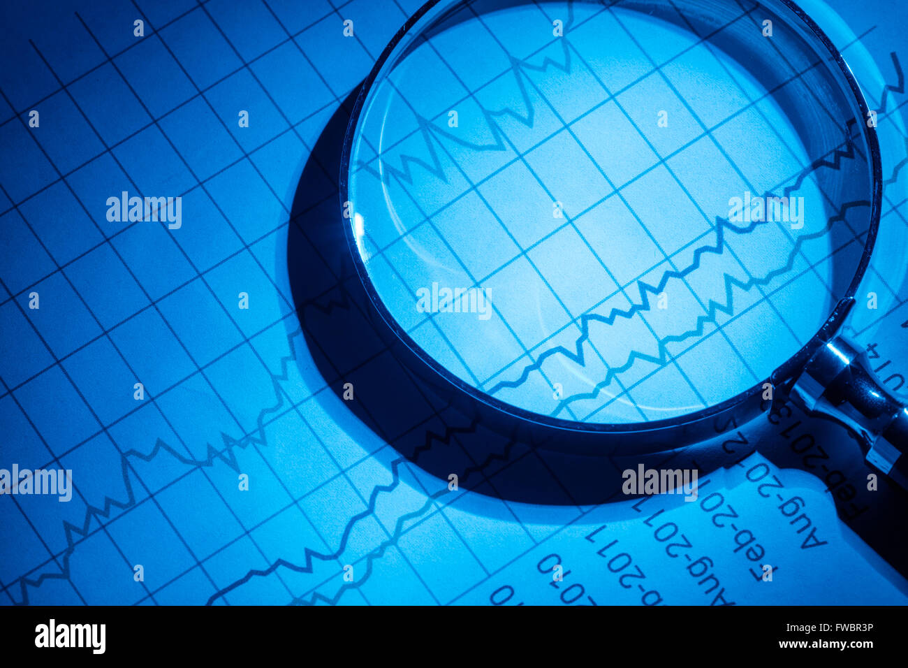 Growth magnifying glass hi-res stock photography and images - Alamy