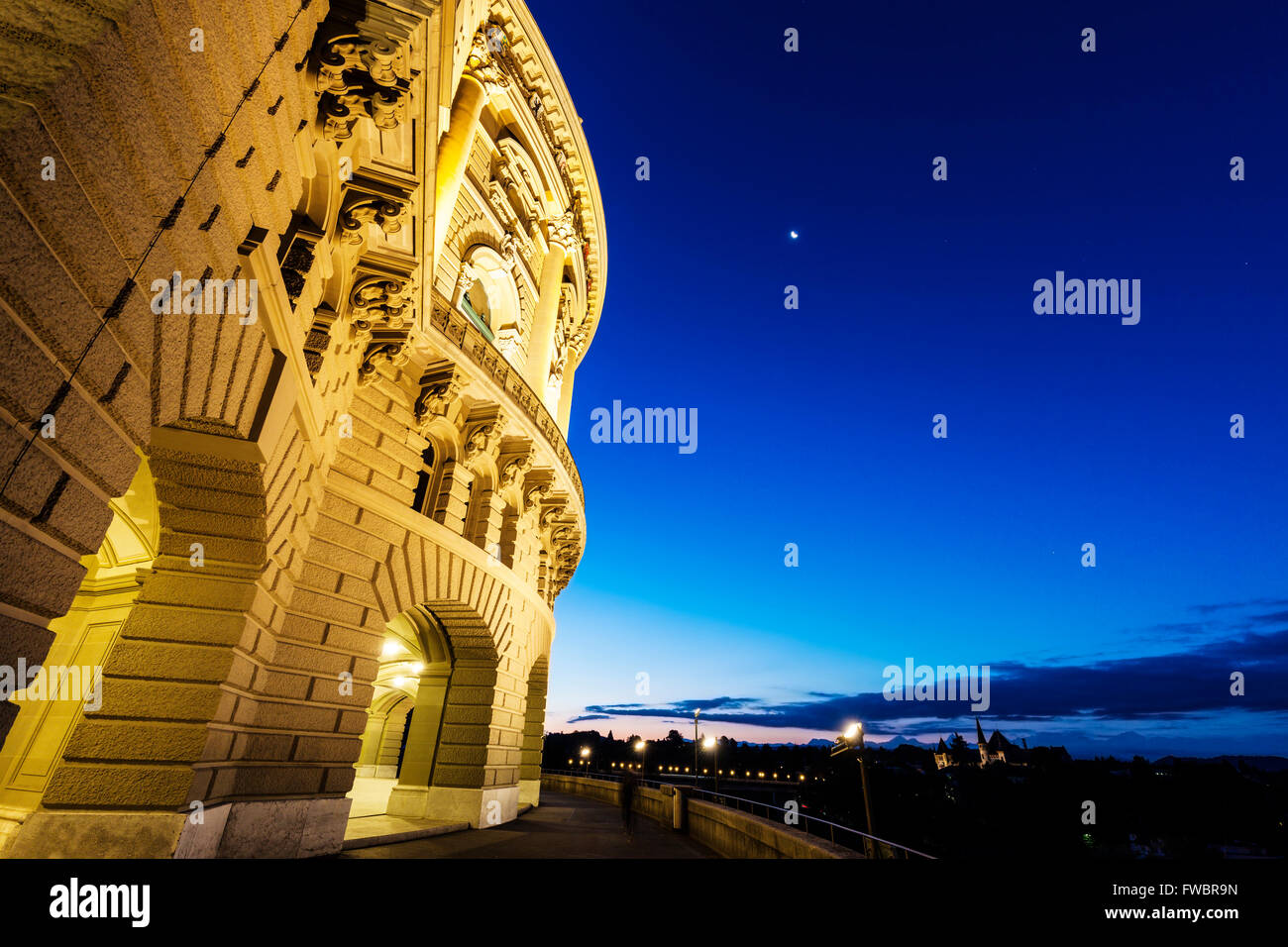 Bundeshouse of Switzerland at night Stock Photo - Alamy