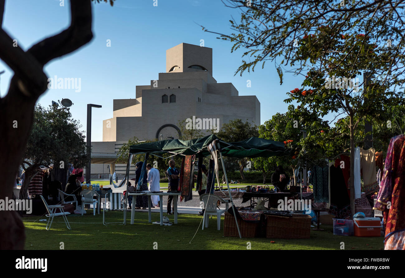Bazaar day at the Museum of Islamic Art Park Stock Photo - Alamy