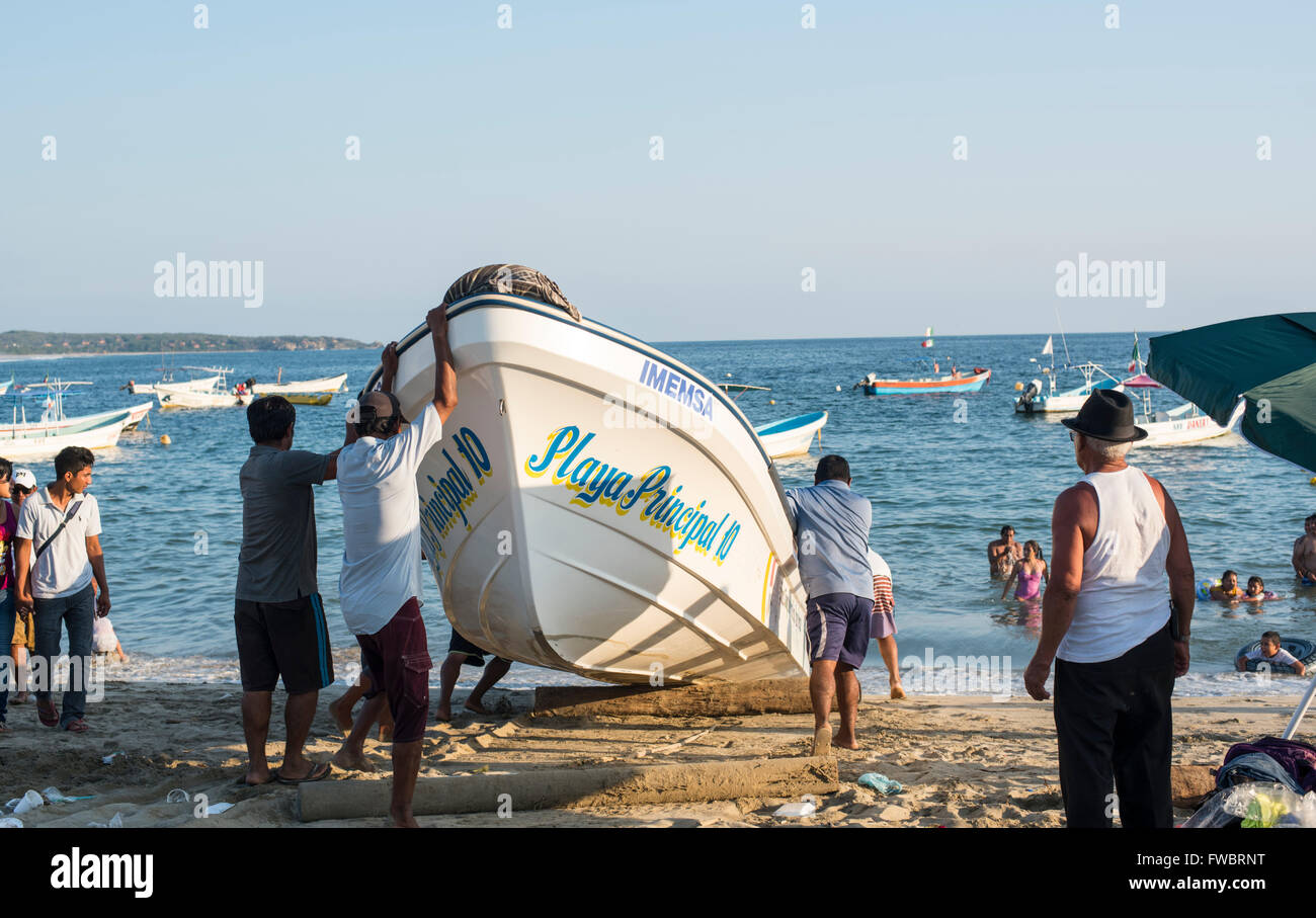 Fishing boat launch hi-res stock photography and images - Alamy