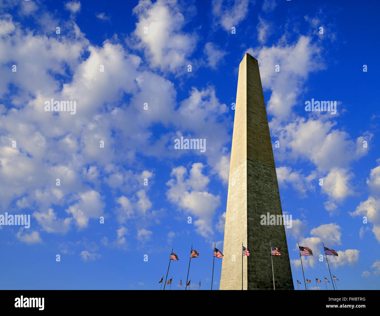 Monument to flags hi-res stock photography and images - Alamy
