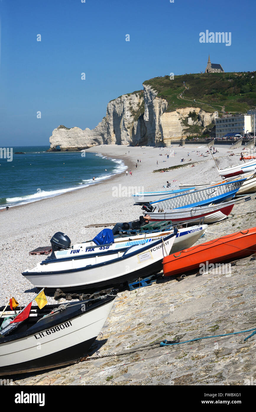 Fishing boats on the beach of Etretat, Normandy, France Stock Photo - Alamy