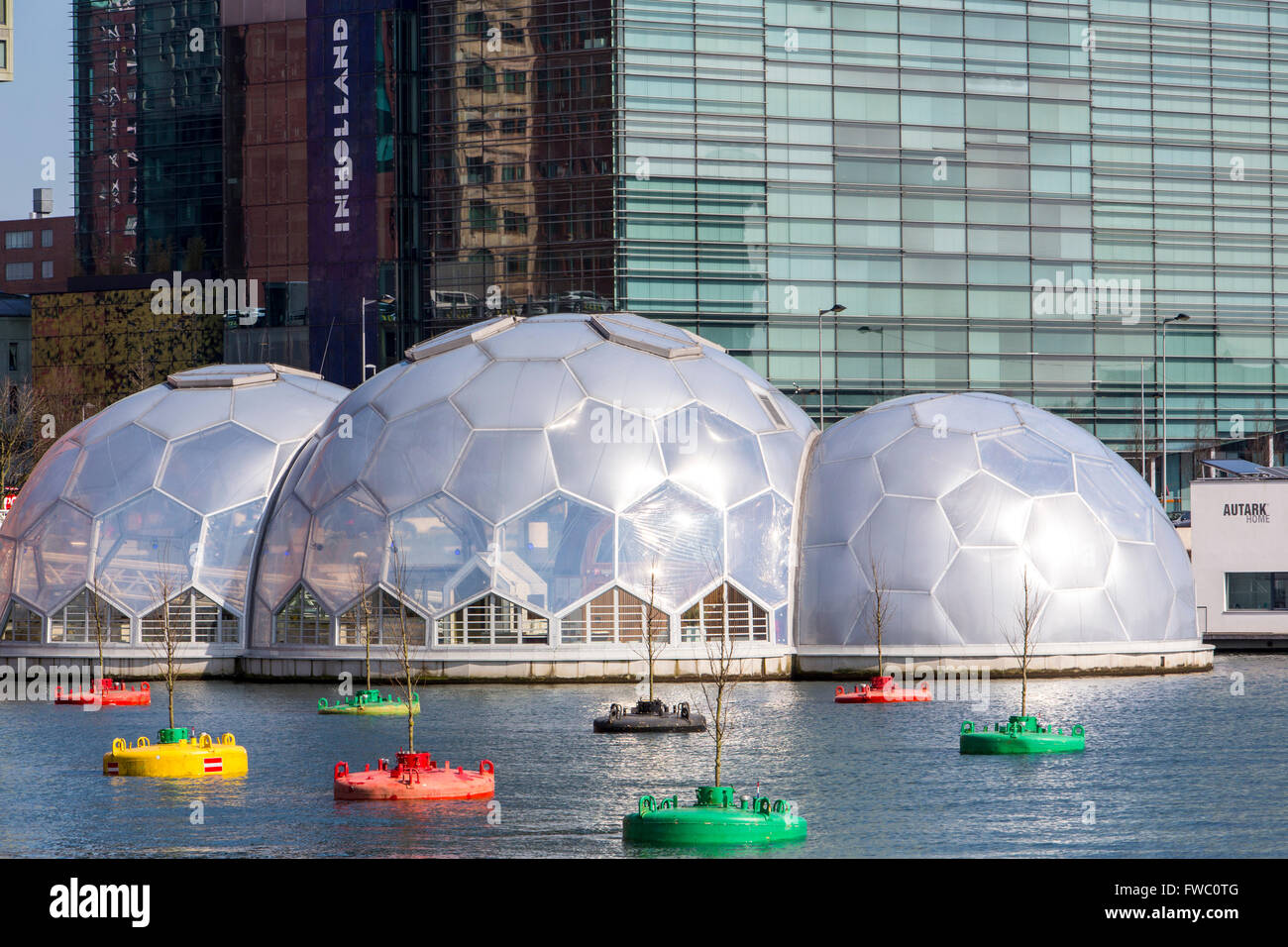 Art Action Dobberend Bos, of artists from Rotterdam, a forest of ...