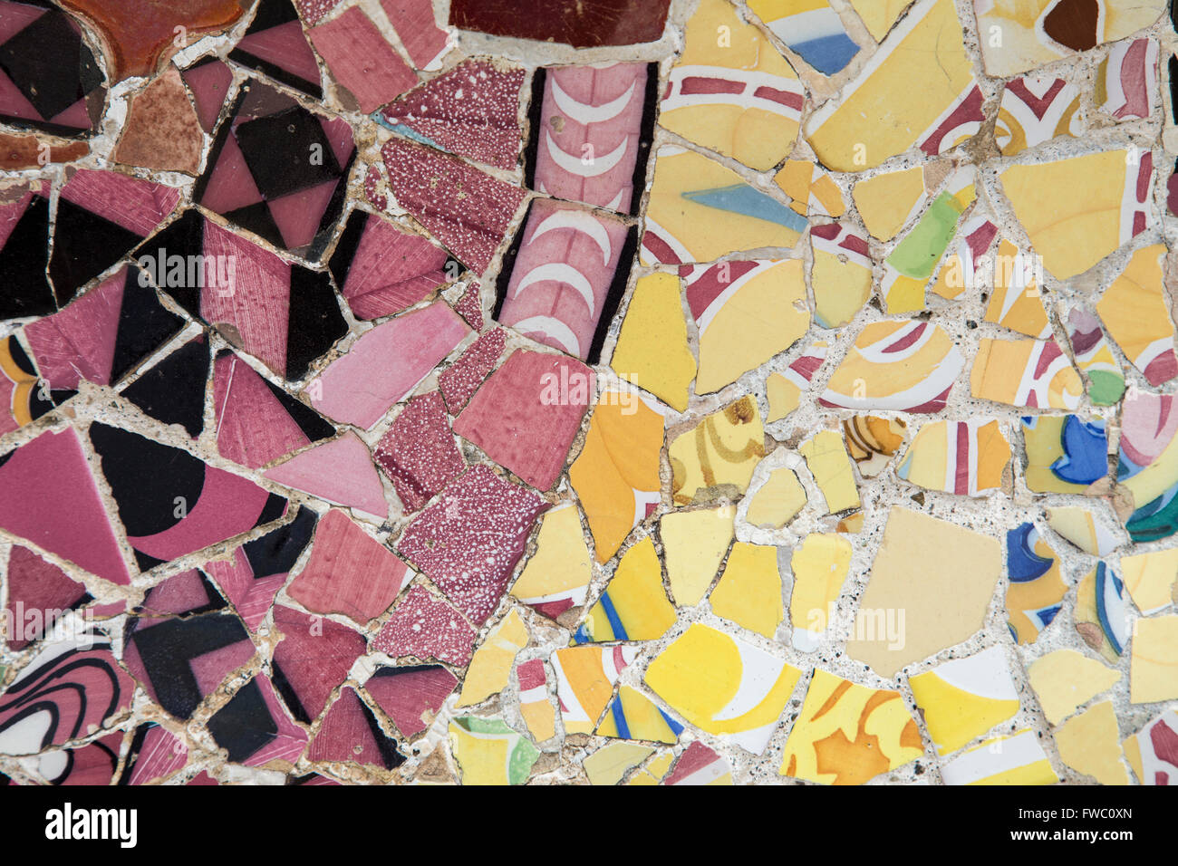 Yellow mosaic hi-res stock photography and images - Alamy
