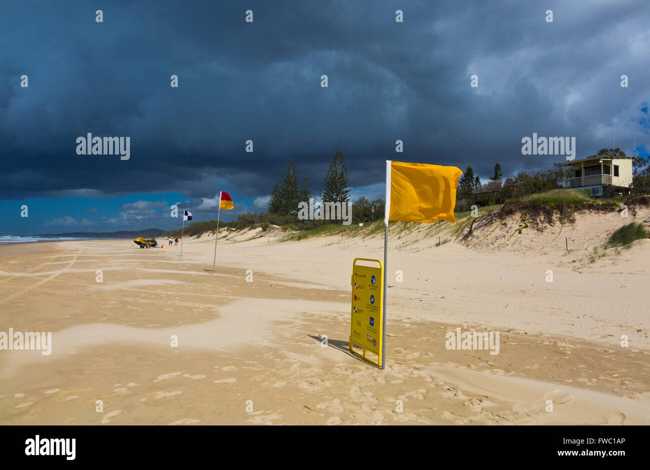 Sunshine beach hi-res stock photography and images - Alamy