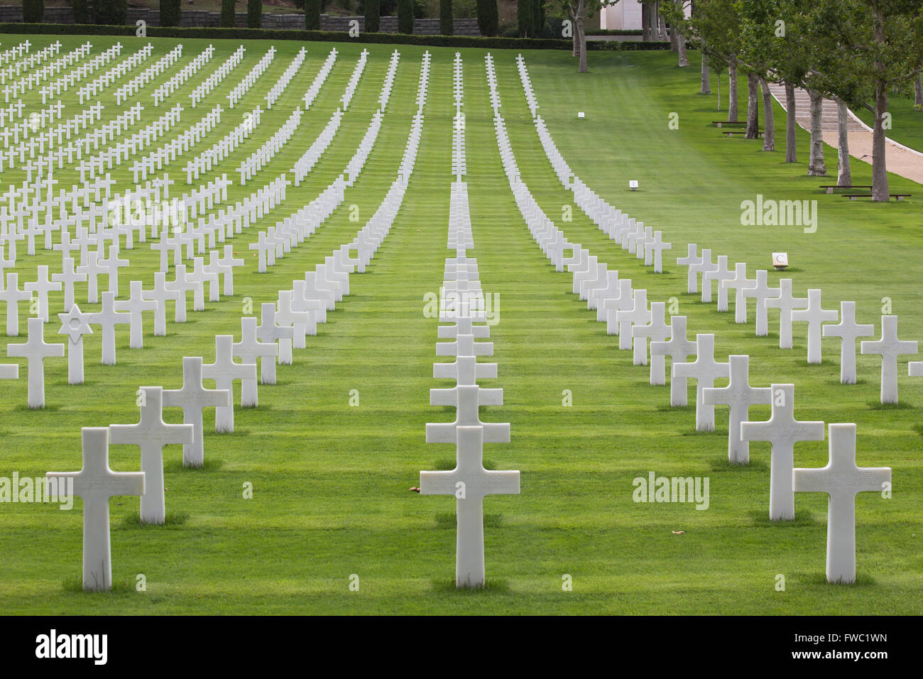 Gravestone graveyard cross crosses cemetery remember hi-res stock ...