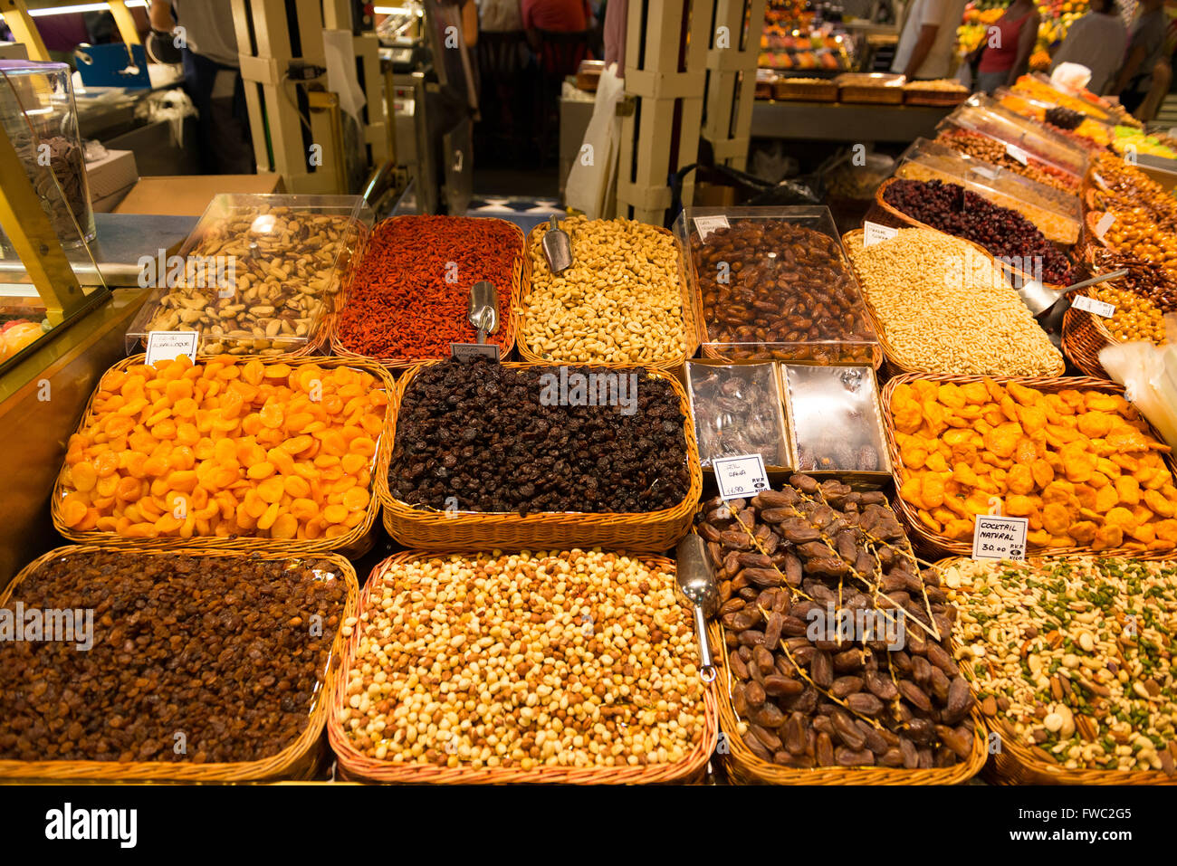 Authentic barcelona hi-res stock photography and images - Alamy