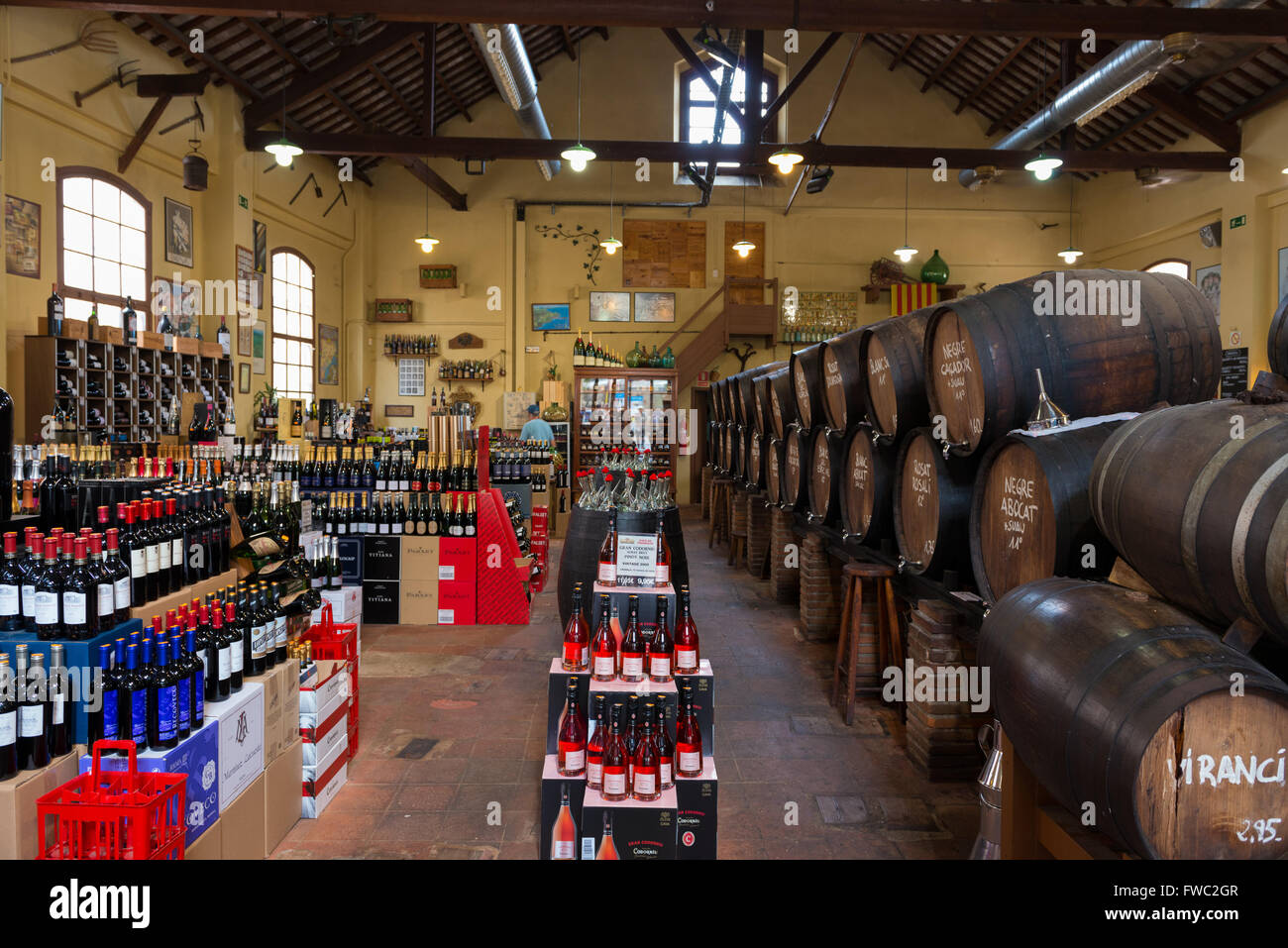 Cava bottles hi-res stock photography and images - Alamy